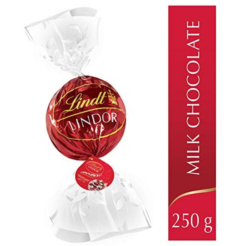 Lindt Lindor Mega Ball Milk Chocolate Gift, 250g — Deals from SaveaLoonie!