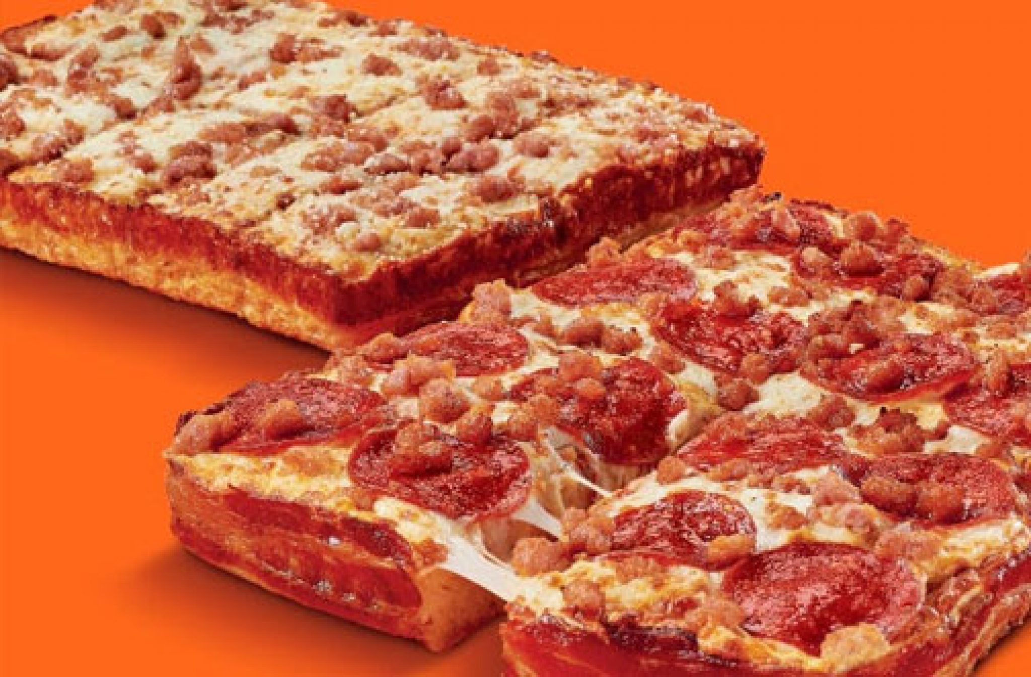 Little Caesars Coupons & Deals 2022 | NEW Bacon Bacon Box Set + Cookie ...